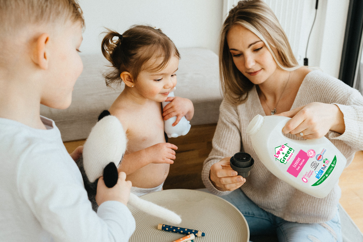Lessive certifiée Ecodétergent sans Parfum | Love & Green